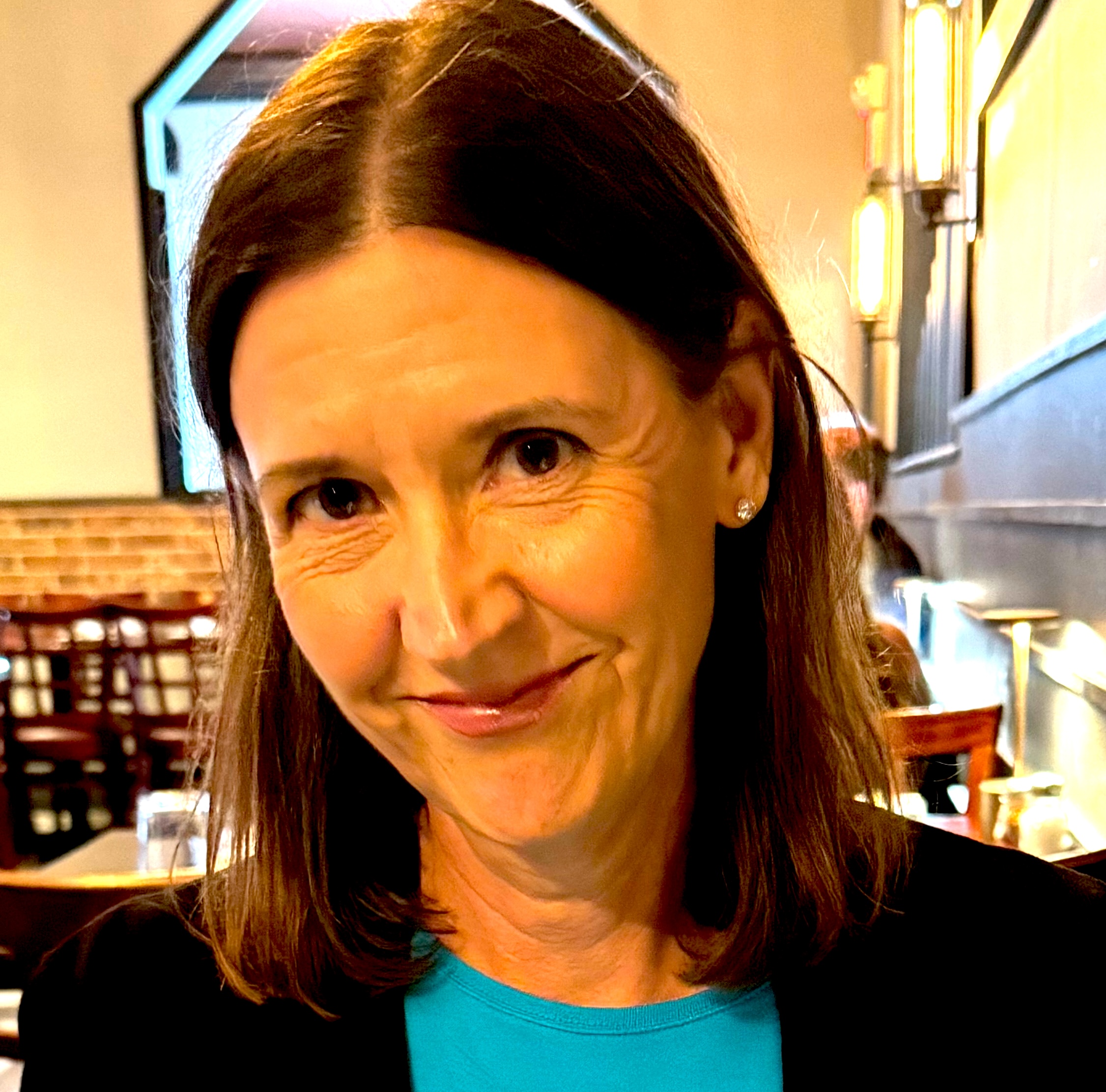 Lisa N. Peterson – Where Storytelling Meets Art